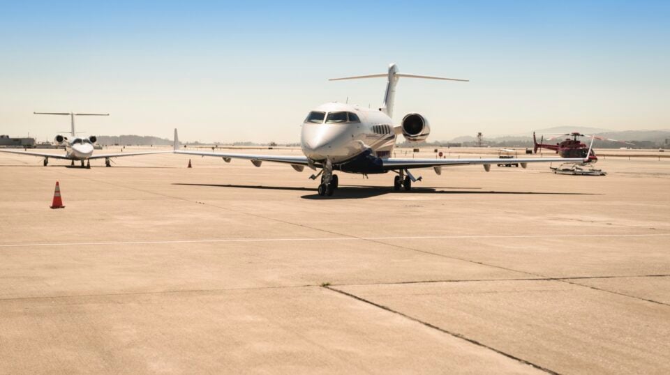 Charter Flight Cost Calculator | Online Price Estimator