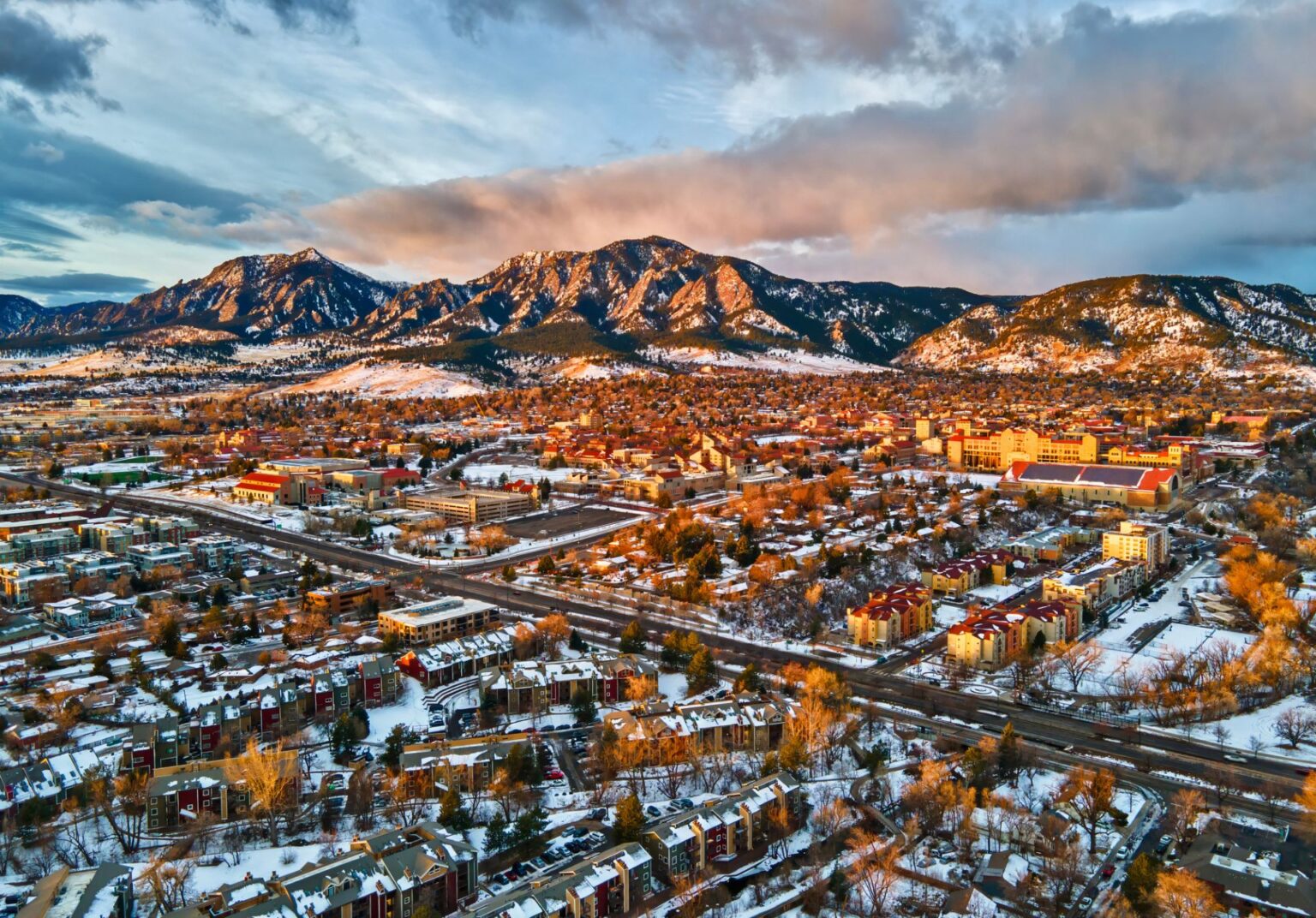 Private Jet Charter Boulder | Air Charter Flights | PrivateJet.com